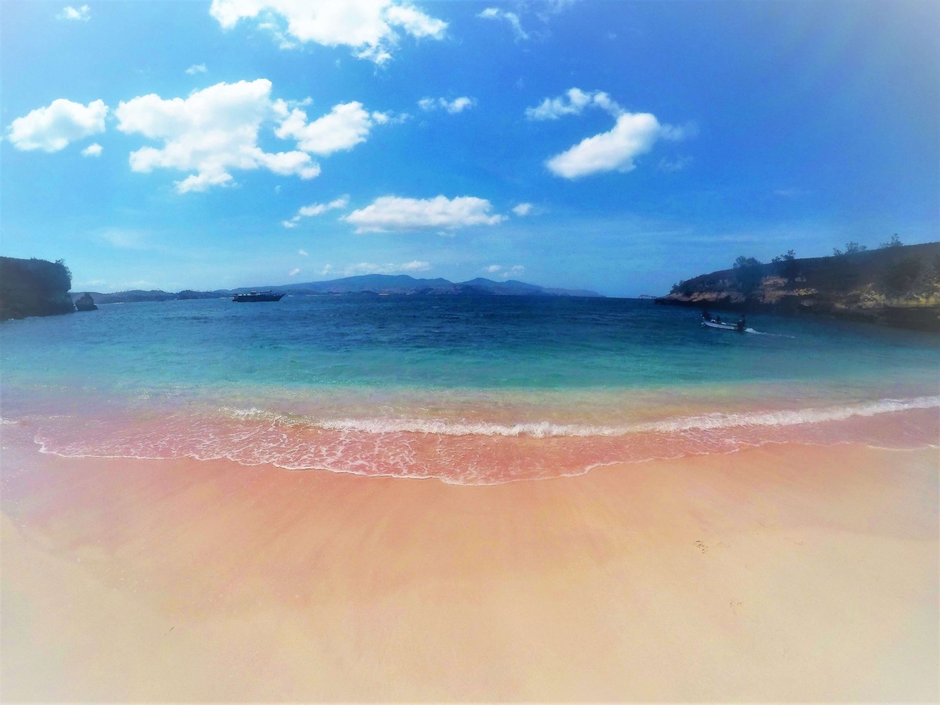 2D1N tour in Komodo National Park - CHASING MY LEGEND